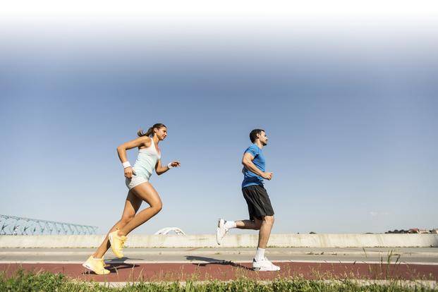 El running en pareja, una opción que ayuda