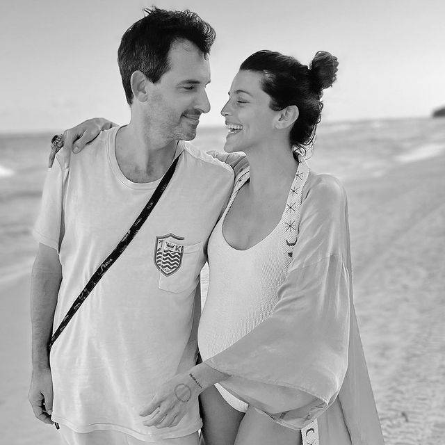 Calu Rivero se mostró por primera vez embarazada y junto a Aito de la Rúa